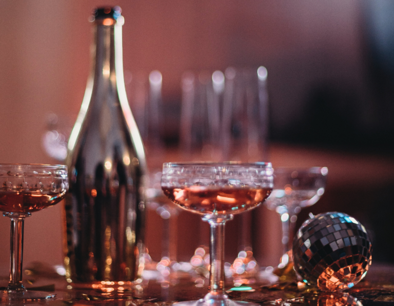 HOW CHAMPAGNE INGREDIENTS INSPIRE FRAGRANCES - Perfume Playground